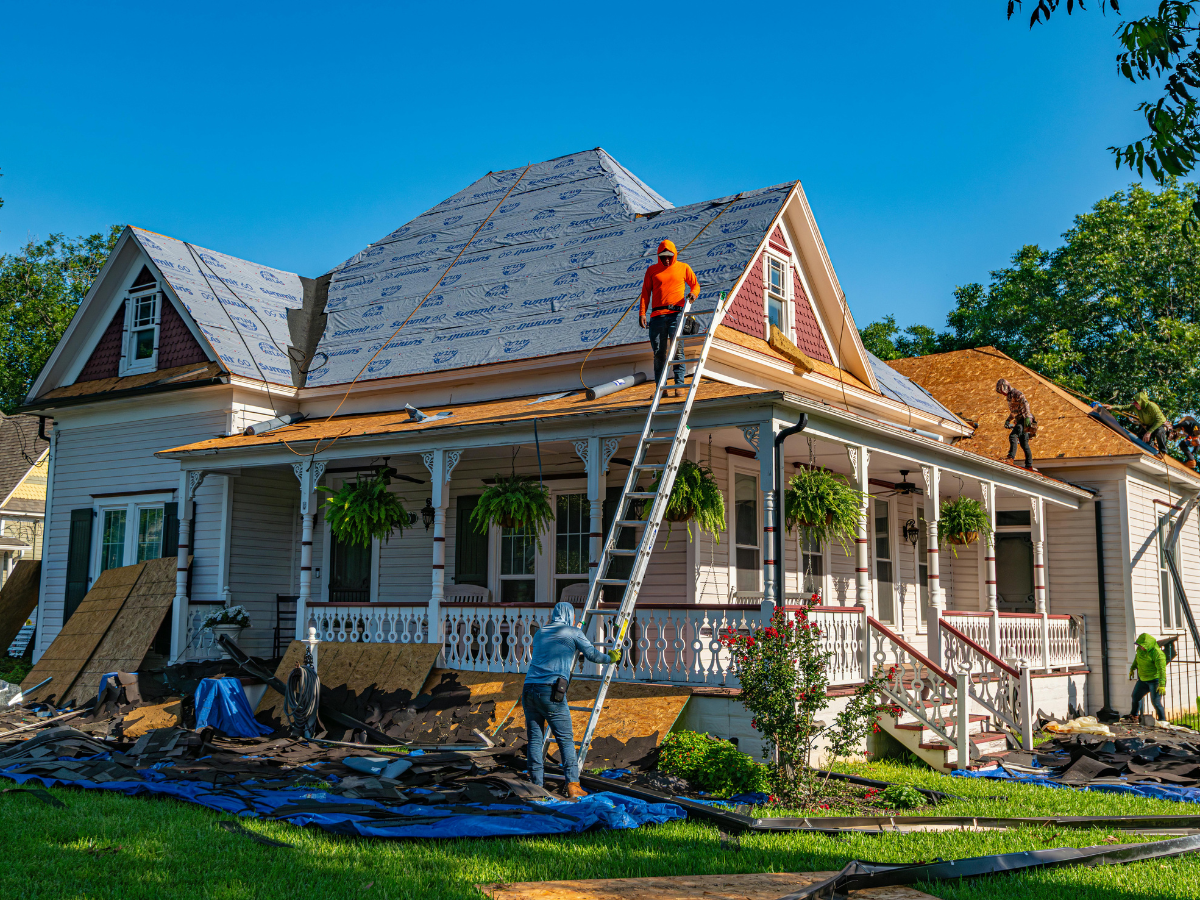 How to Install Metal Roofing on Pole Barn – Expert-Approved Method